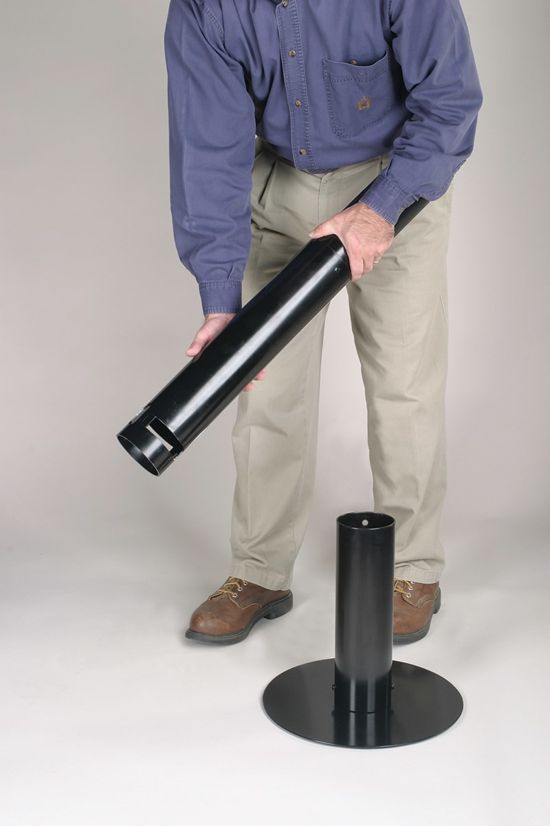 3Pin >> RUBBERMAID Smokers' Pole - Black